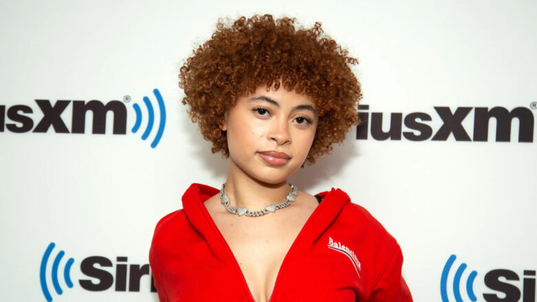 Ice Spice Wallpapers- A Quality Collection That Conquers All Eyes